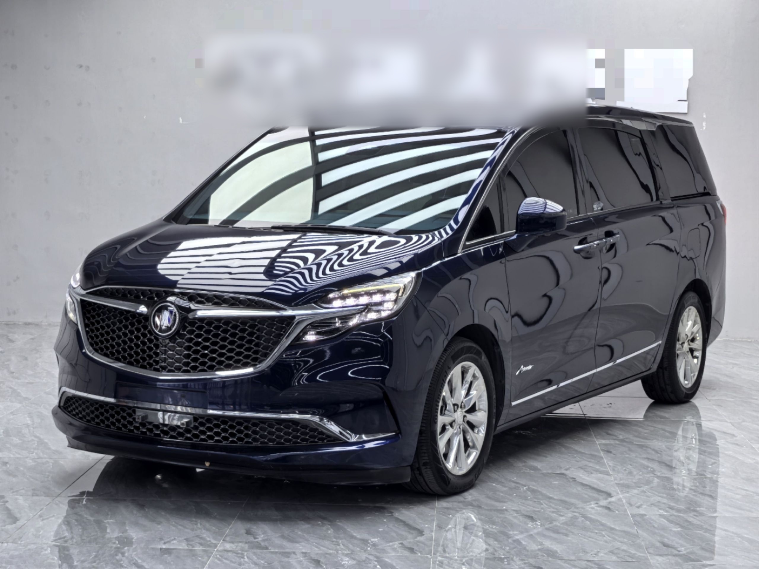 Подержанный Buick GL8 2020 2.0L Blue 138600km AT 4 Seats на продажу ...