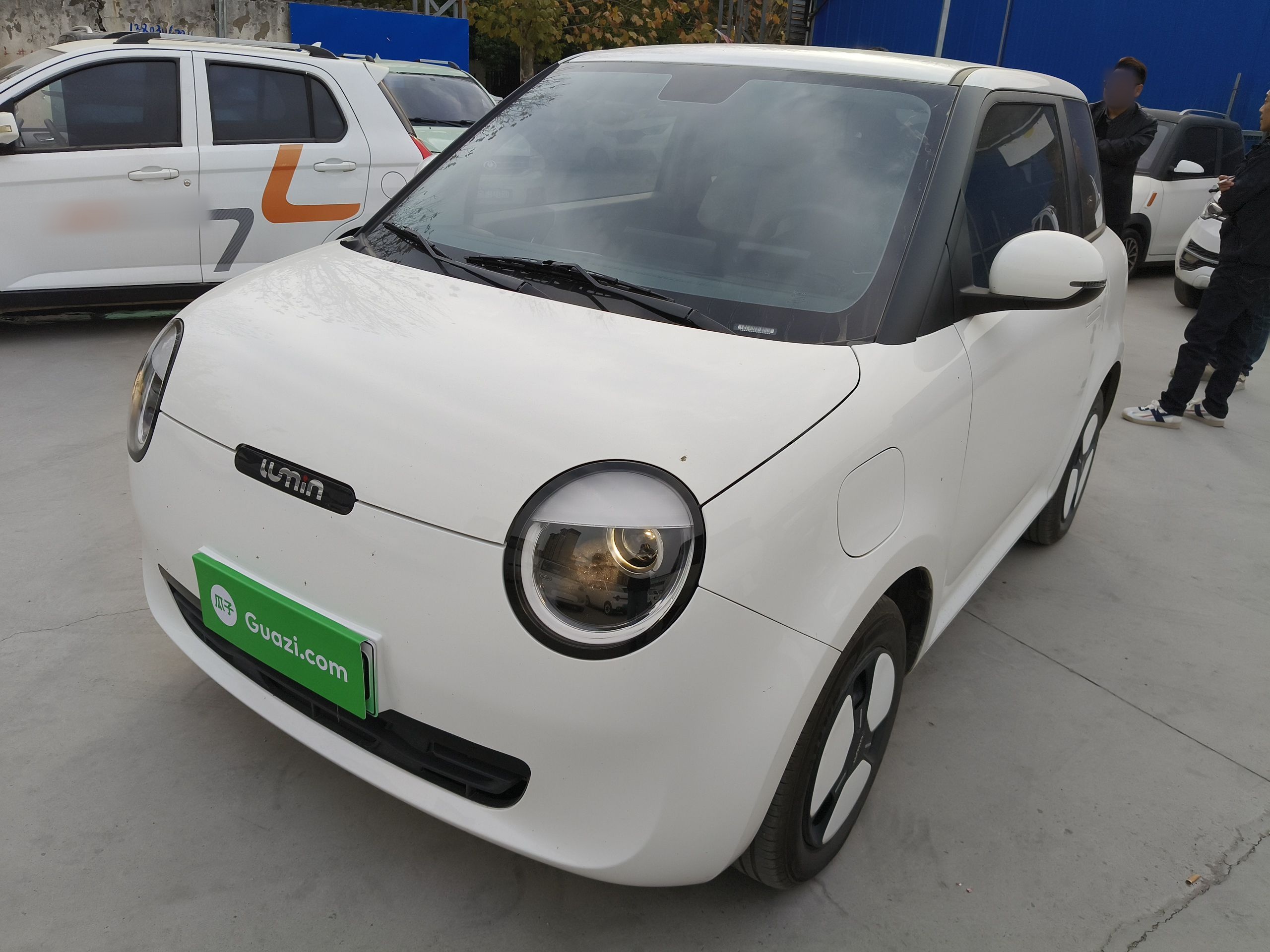 سيارة Qiyuan Lumin 2025 0.0L White 7500km AT 4 Seats مستعملة للبيع ...