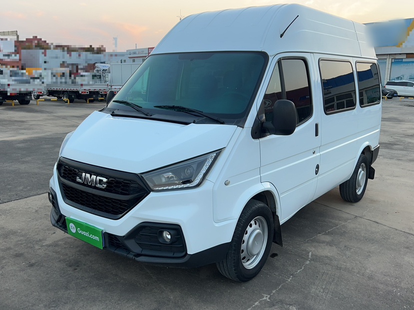 Подержанный JMC Transit 2019 2.8L White 44800km MT 6 Seats на продажу ...